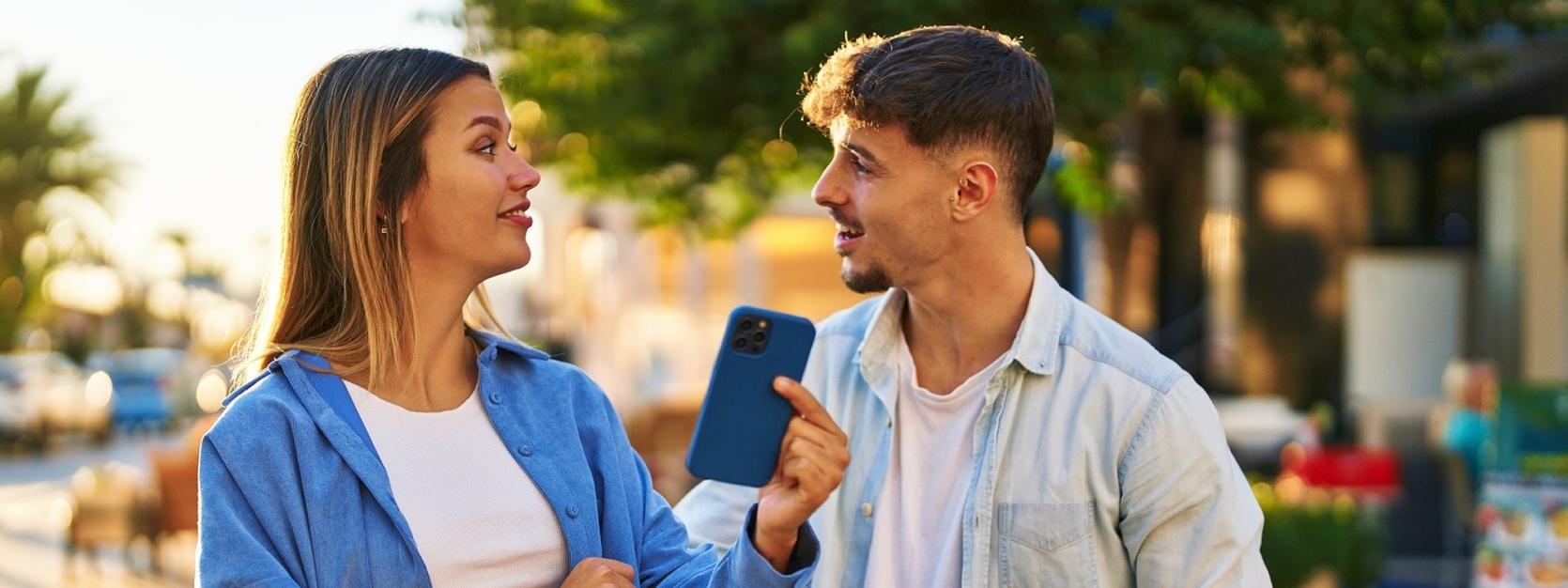 WhatsApp blauwe vinkjes uitzetten: zo gedaan | Odido Blog